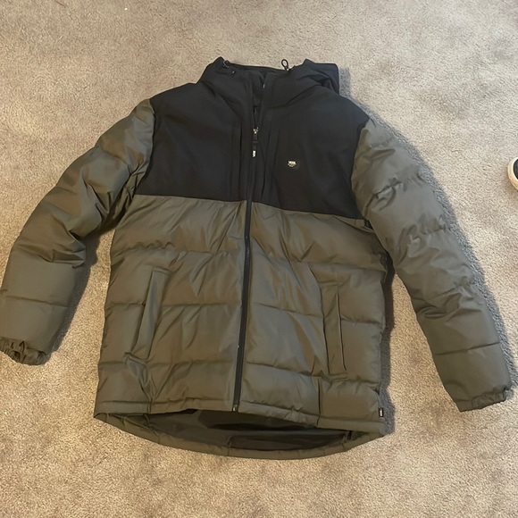 Vans | Jackets & Coats | Vans Puffer Jacket | Poshmark